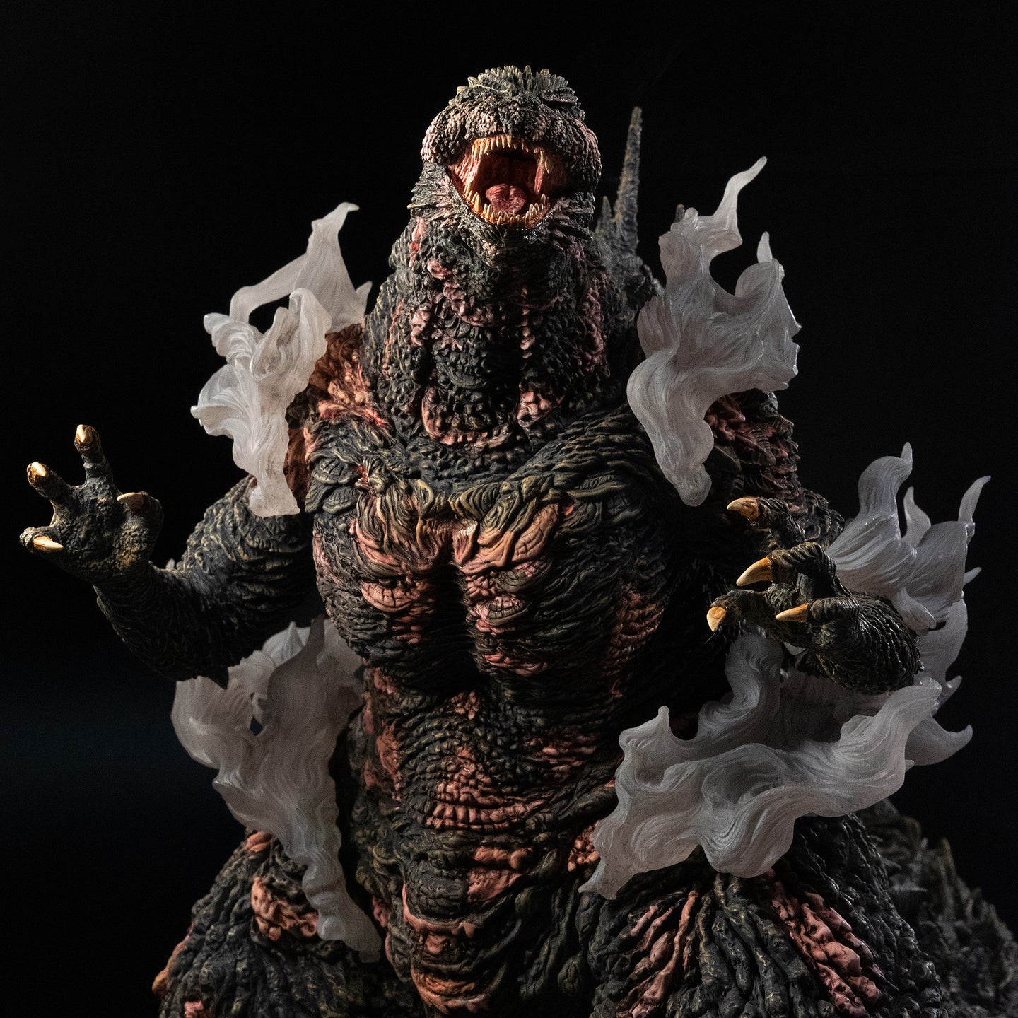 Godzilla Minus One Heat Ray Scorched Version with Smoke Effects